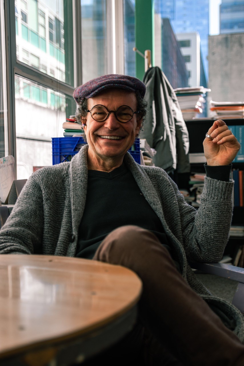 Kent Johnson - Collaborazione Internazionale